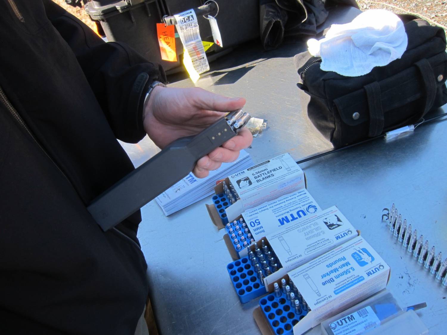 UTM_Ammo_in_SureFire_MAG5-60_60-Shot_Quad-Stack_Magazine_Ultimate ...